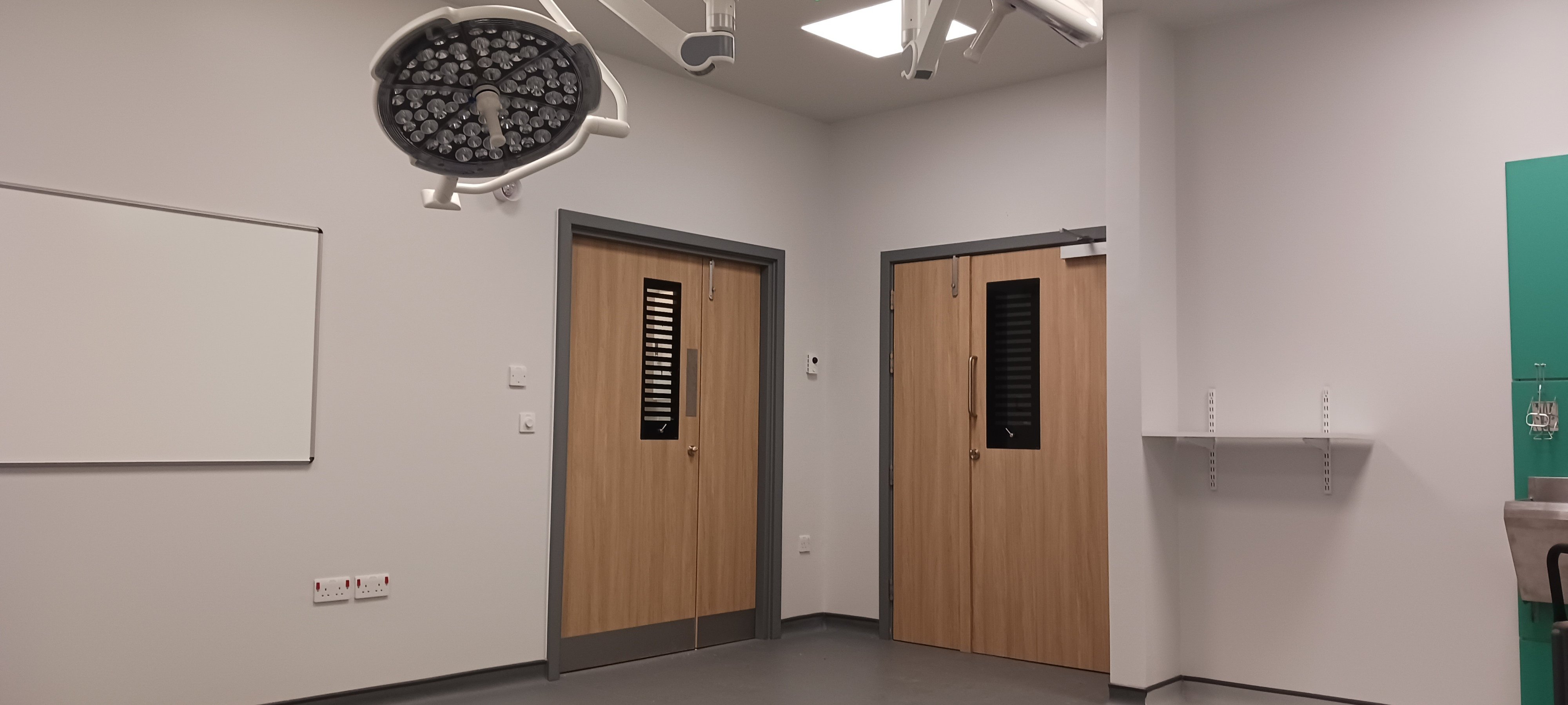 Bradford Royal Infirmary – Hand Unit Refurbishment | SDS